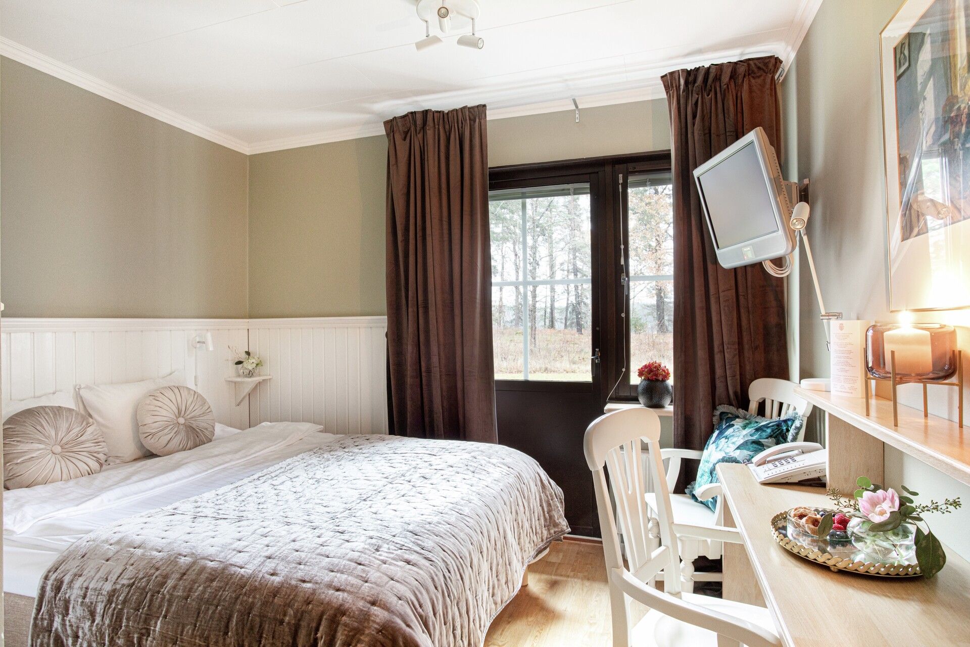 Lejondals Slott i Bro - Boka de bästa erbjudandena!