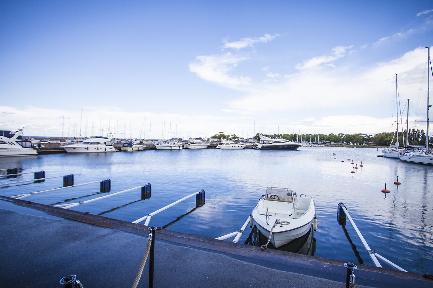 Strand Hotell Borgholm i Borgholm | Boka de bästa erbjudandena!