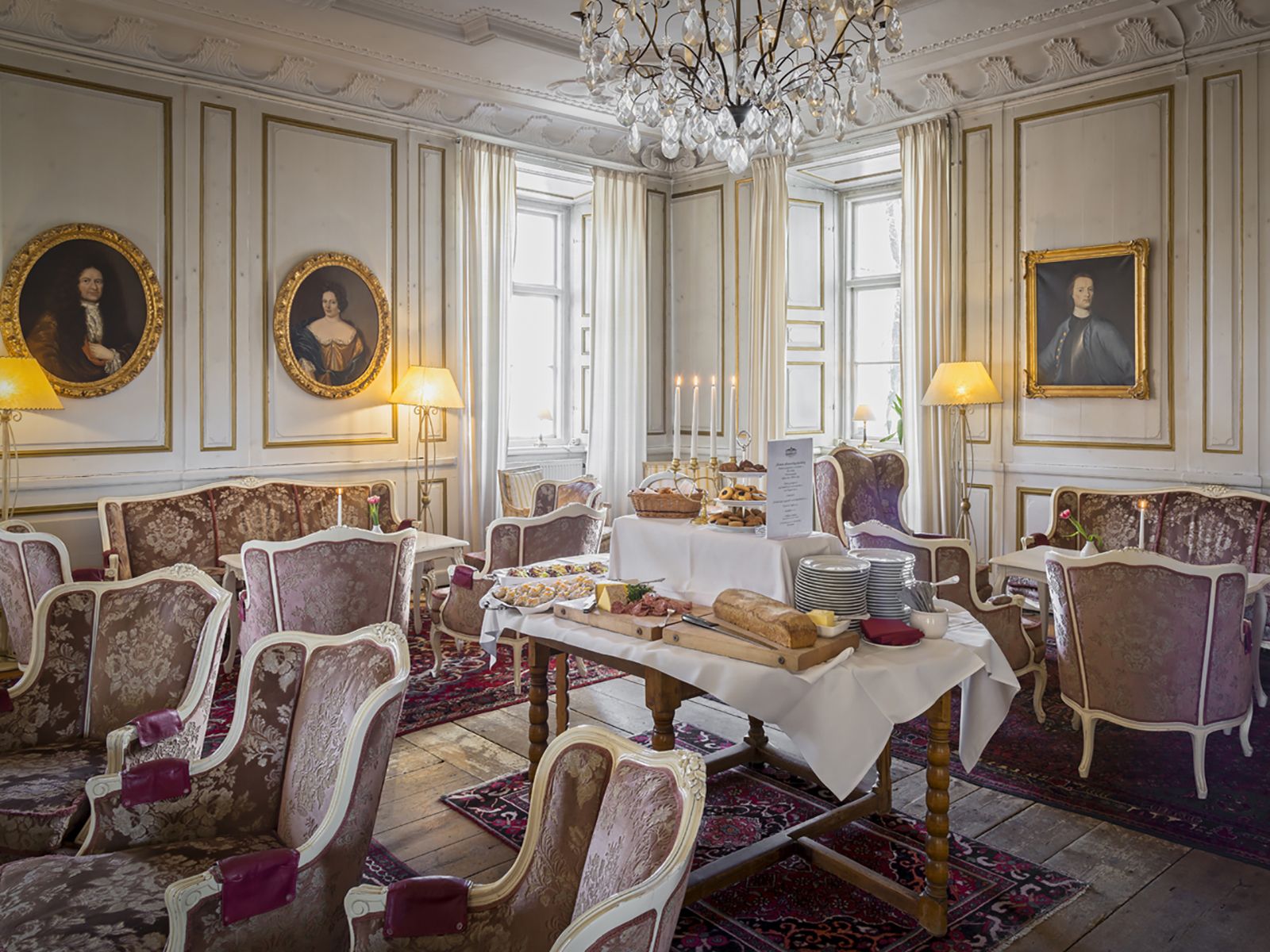 Haga Slott i Enköping - Boka de bästa erbjudandena!