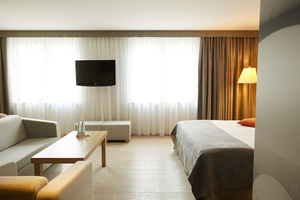 Scandic Wroclaw i Wroclaw - Boka de bästa erbjudandena!