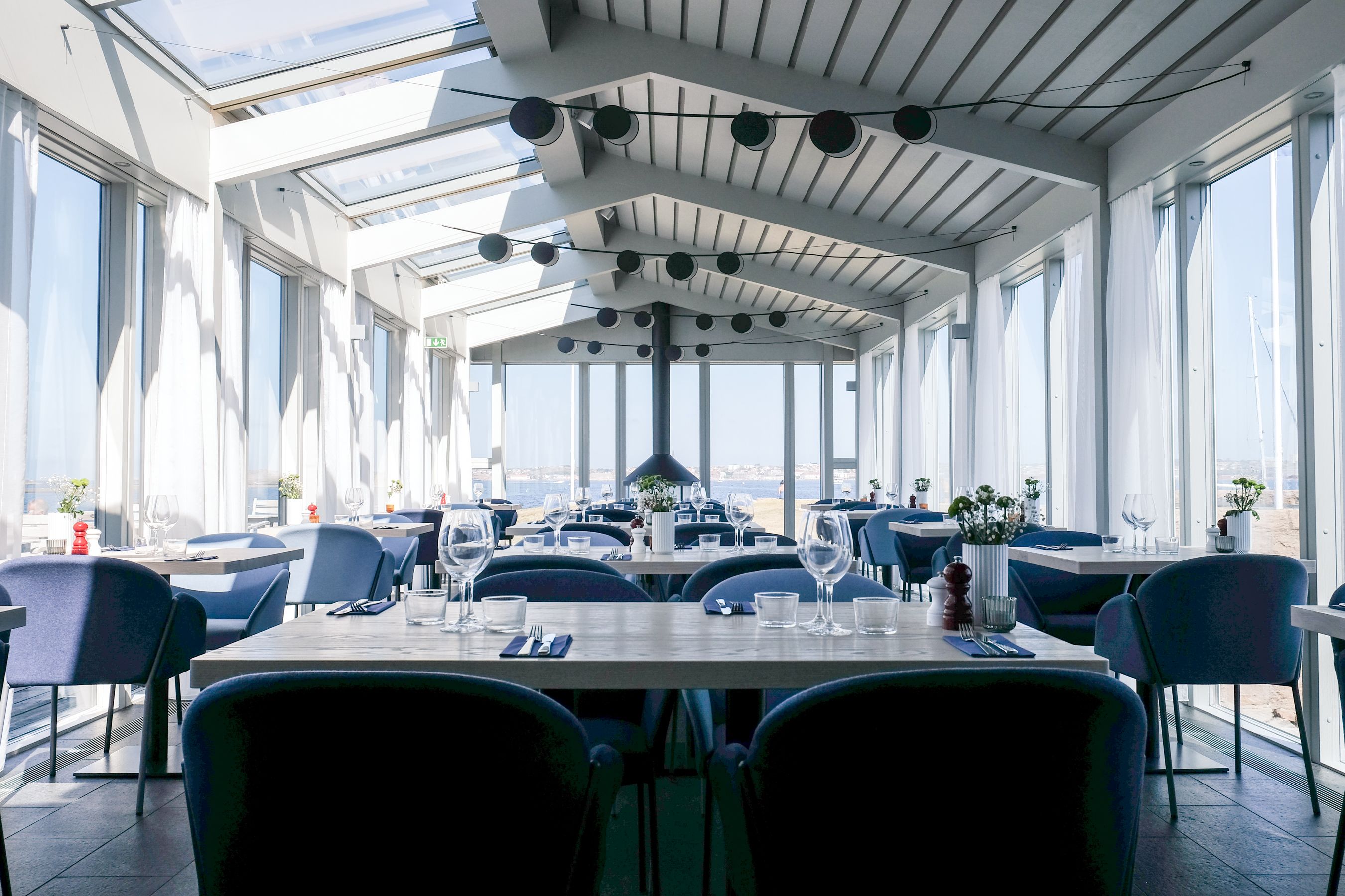 Gullmarsstrand Hotell & Konferens i Fiskebäckskil - Boka de bästa ...