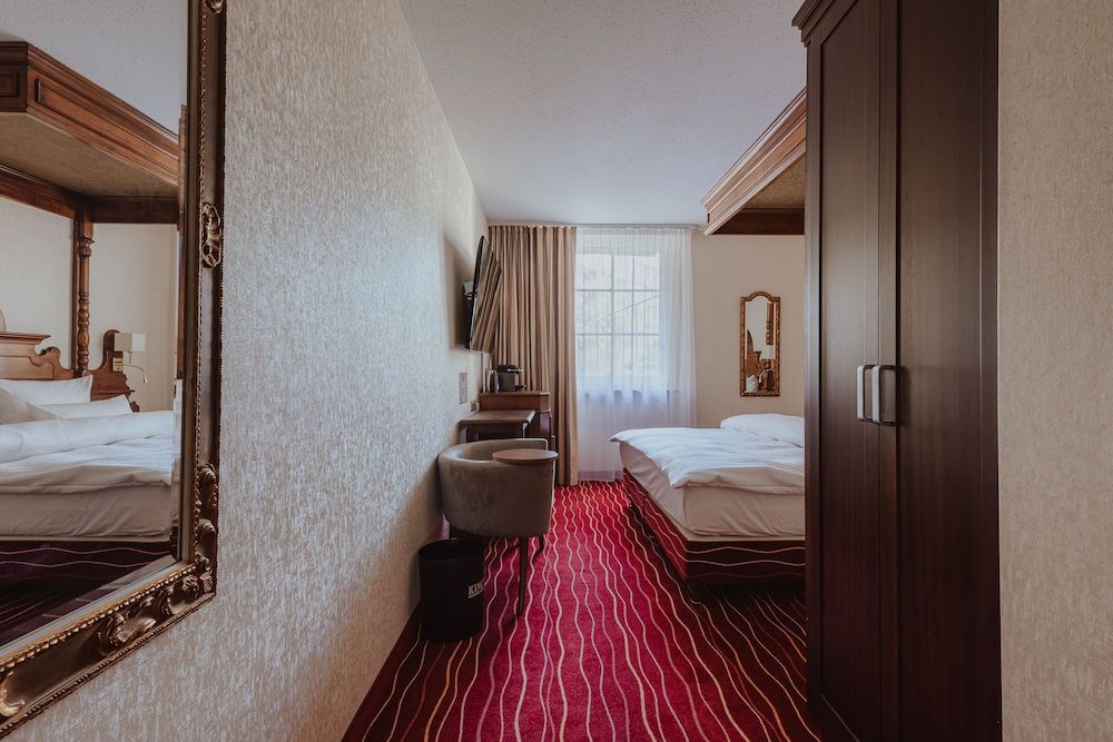 KING's HOTEL First Class i München - Boka de bästa erbjudandena!