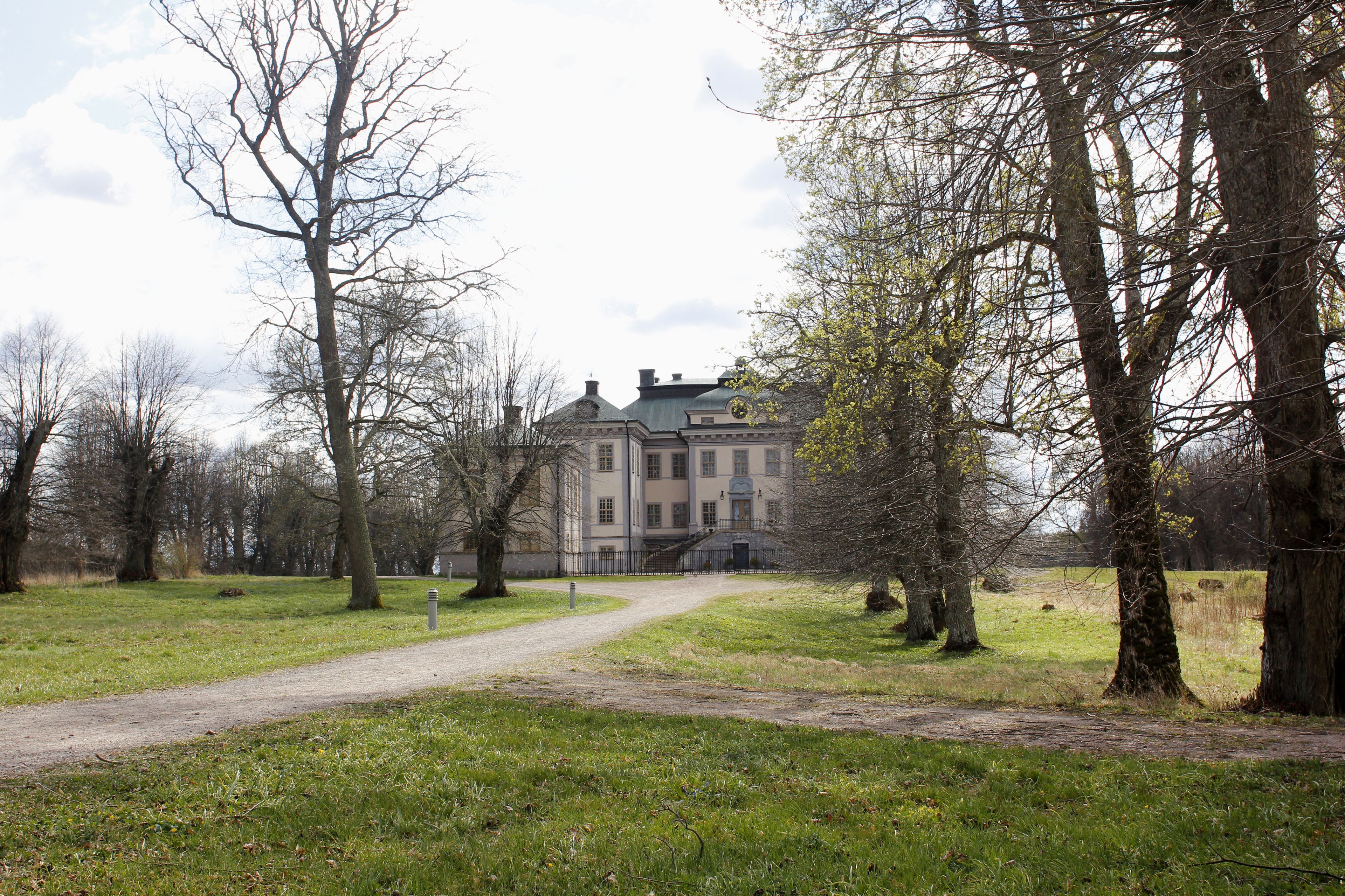 Salsta slott i Uppsala - Boka de bästa erbjudandena!