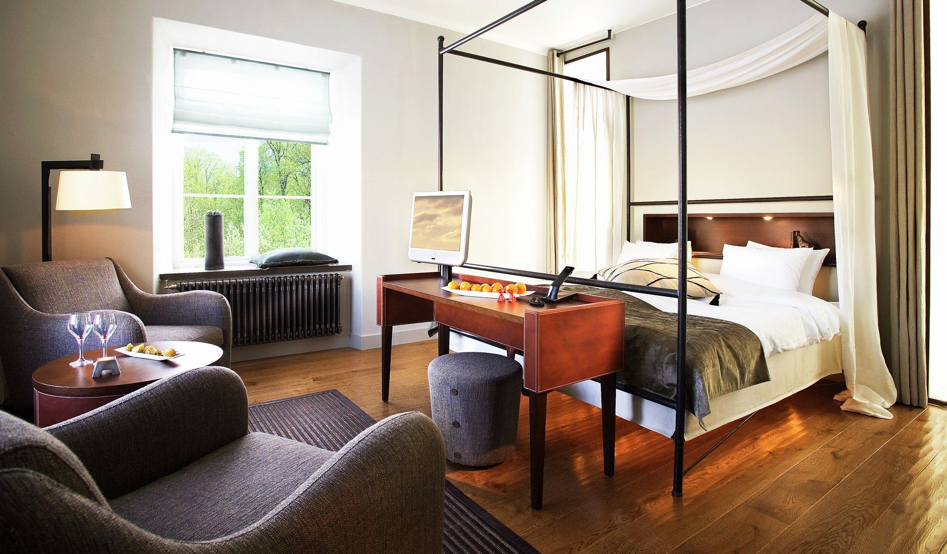 Ulfsunda Slott i Bromma - Boka de bästa erbjudandena!