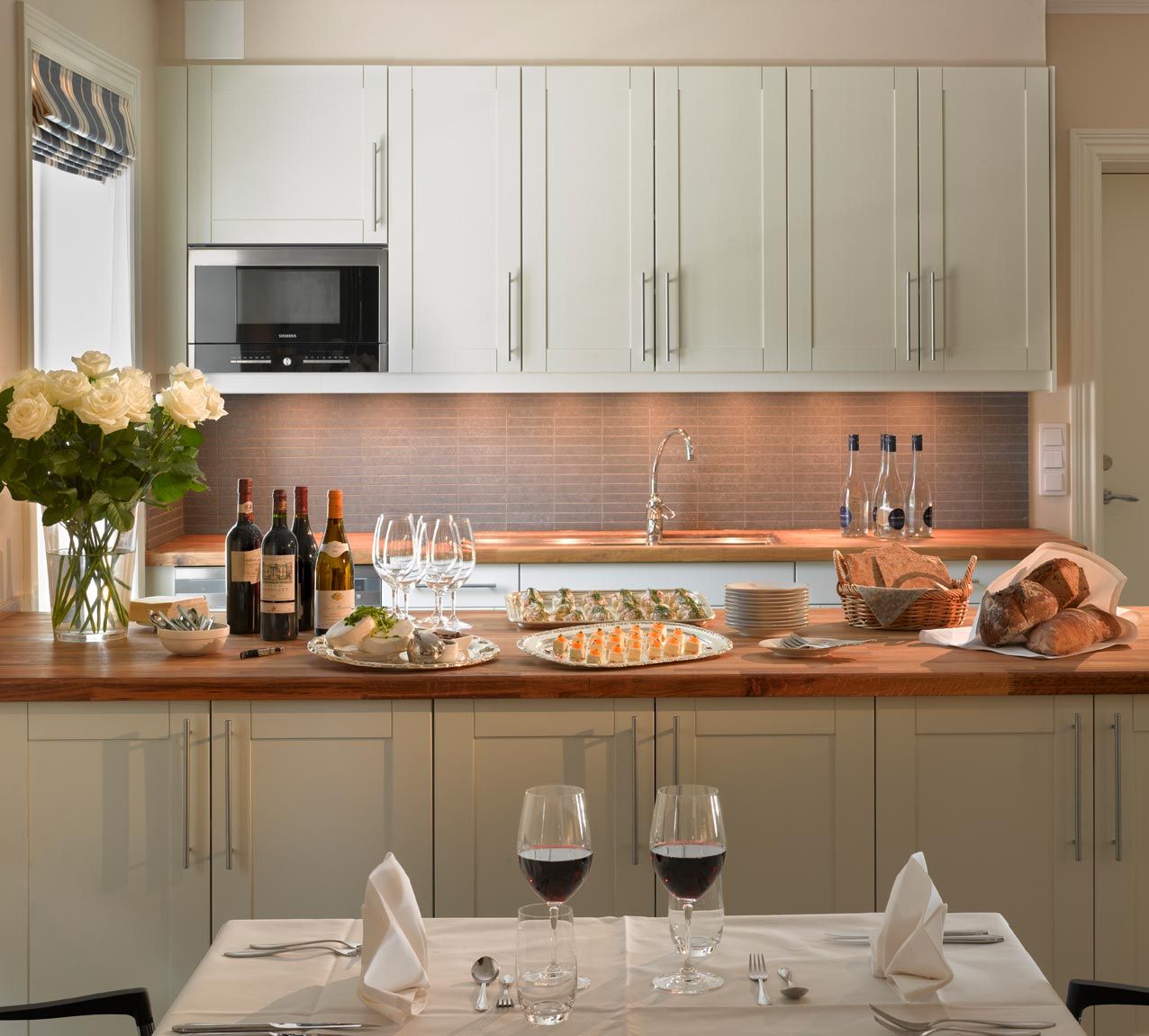 Lejondals Slott i Bro - Boka de bästa erbjudandena!