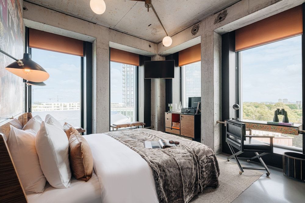 Sir Adam Hotel, part of Sircle Collection i Amsterdam - Boka de bästa ...