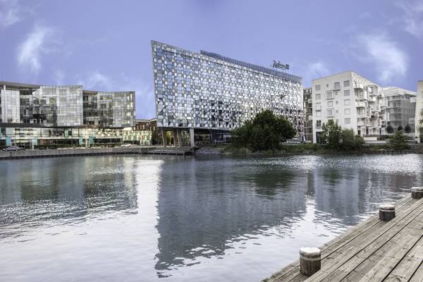 Lyxhotell - Bo en natt på ett lyxigt hotell - HotelSpecials