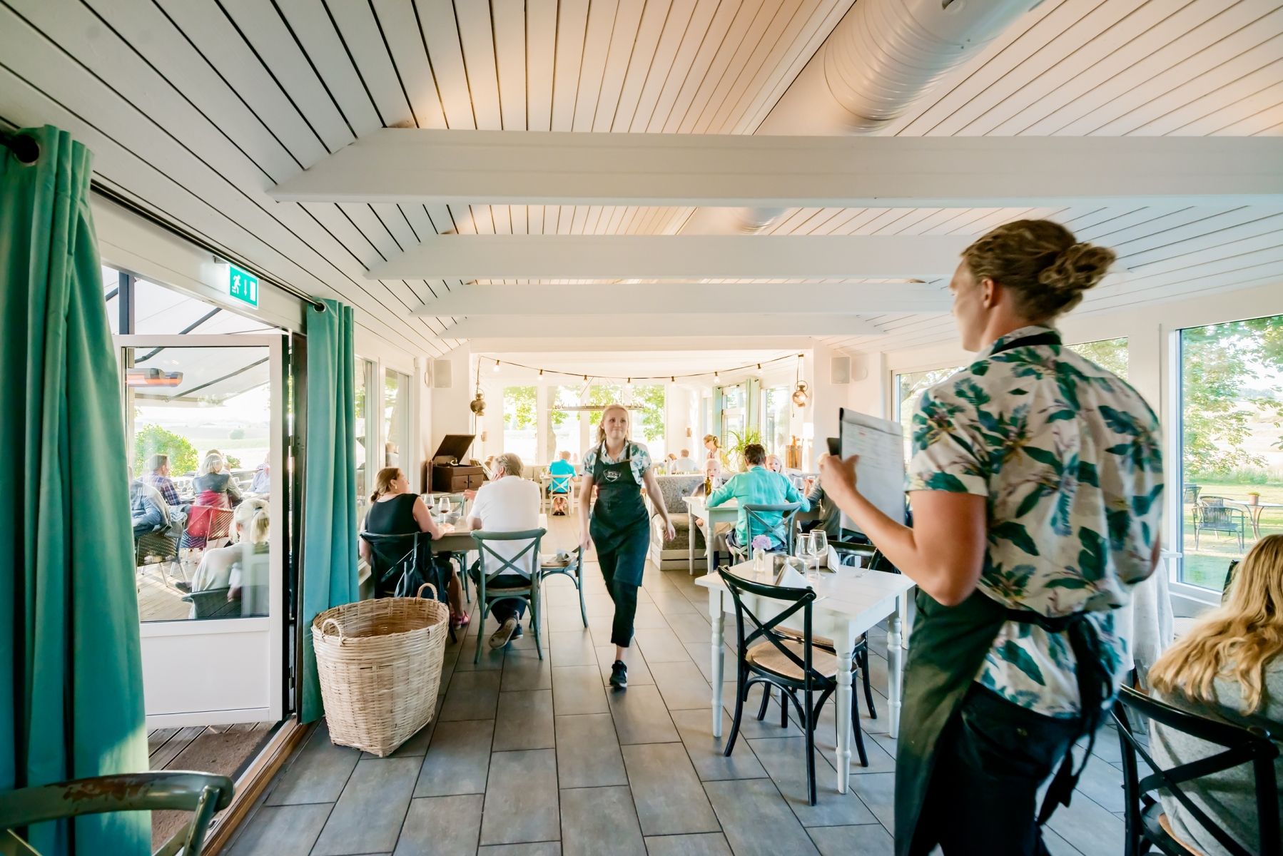 Hotell Mossbylund i Abbekås - Boka de bästa erbjudandena!