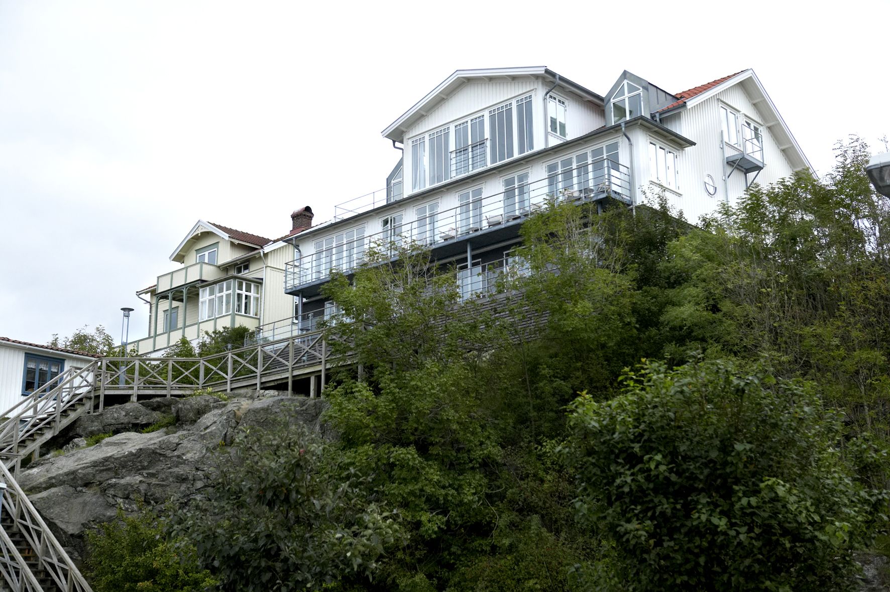 Gullmarsstrand Hotell & Konferens i Fiskebäckskil - Boka de bästa ...