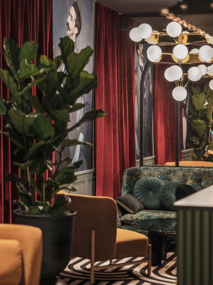 Dandy Hotel & Kitchen i Paris - Boka de bästa erbjudandena!