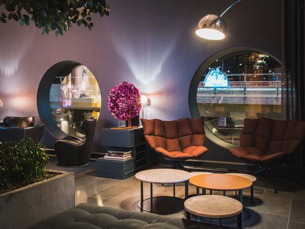 Hotell nära Strawberry Arena i Solna | Mall of Scandinavia